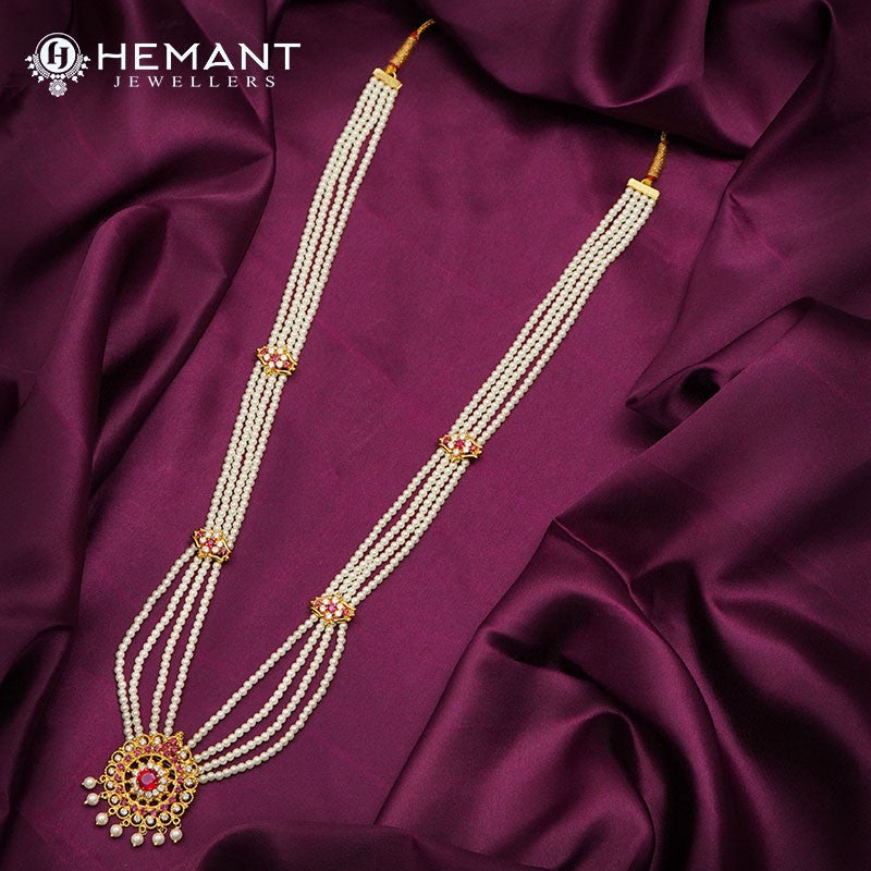 Traditional Maharashtrian Chinchpeti Tanmani Moti Har Long Gadha Round ...