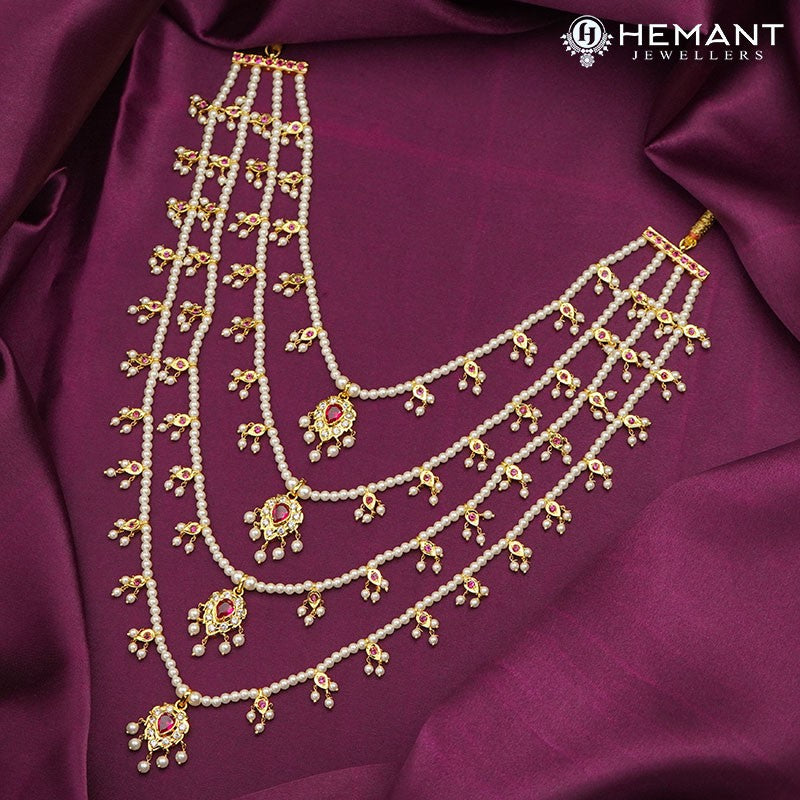 Traditional Maharashtrian Moti Har Long 4 Step Pan WT – itisaaj
